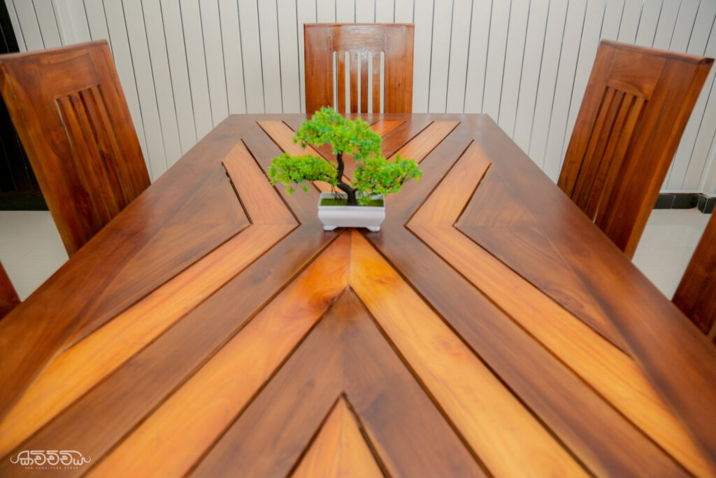 Table Arrow Dining Set - Kavichchiya